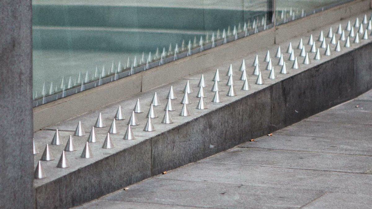 L'architettura ostile e il design dell'emarginazione – Outpump